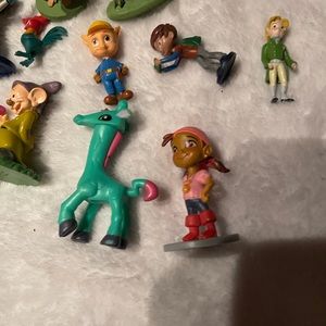 Disney | Toys | Disney Stand Up Figurine Lot Dwarf Movie Characters ...
